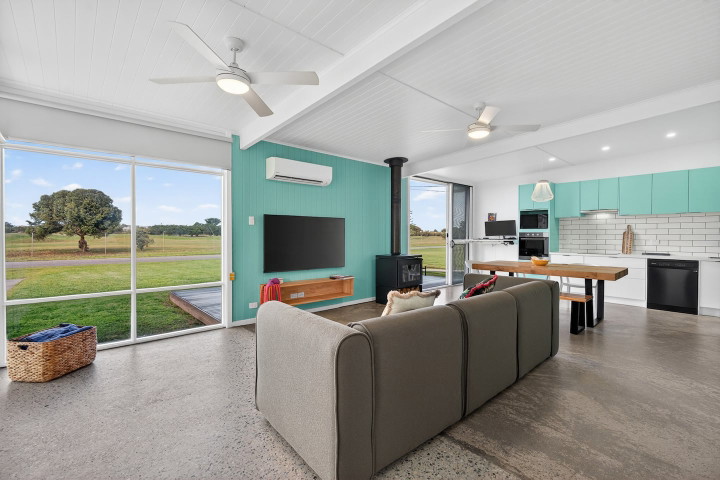 The 19th Hole | Golf Views | Walk To River & Beach - Goolwa