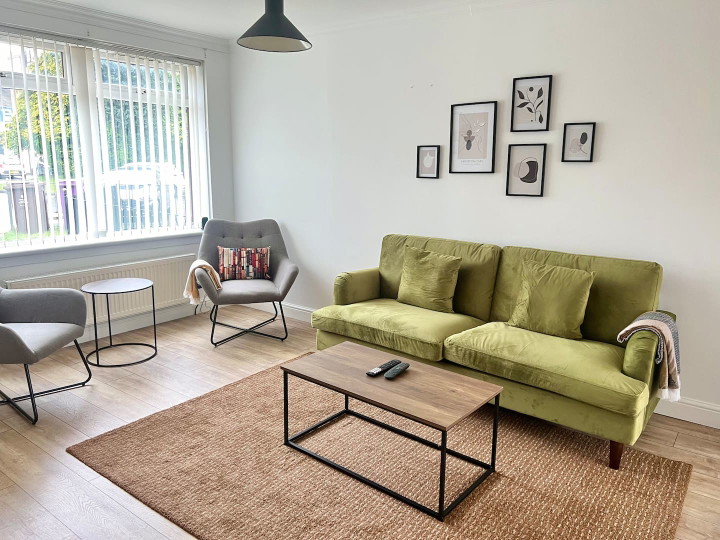 Ideal 3 Bedroom Home In Glasgow With Free Parking - Paisley