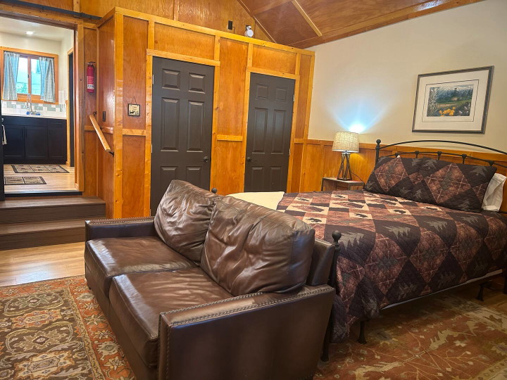 Cute And Clean With Ev Charger - Idyllwild-Pine Cove, CA