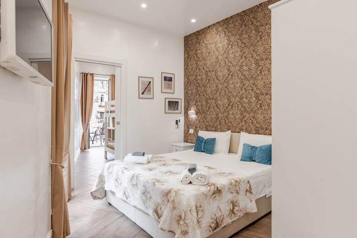Santamonica Apartment 2 - Nápoly
