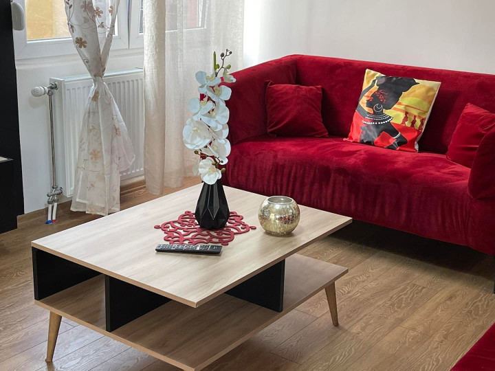 Charming Red Light City Centar Apartment - Macedonia del Nord