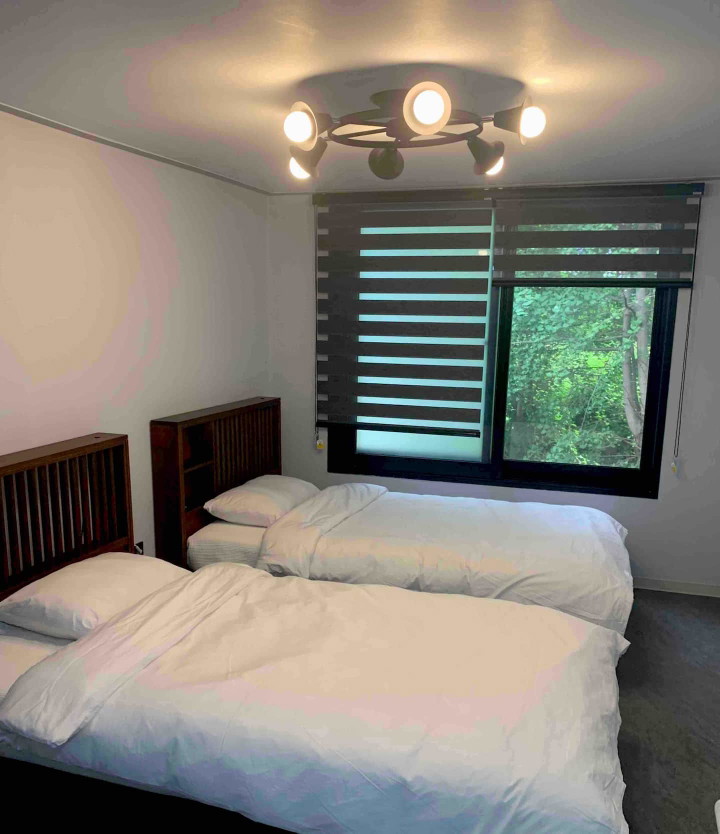 Near By Gyeongbokgung Station Convenient Location - Seoul