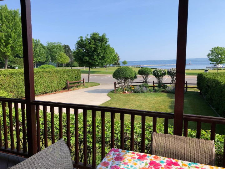 Petoskey Bay Views Walk To Town On The Park - Petoskey, MI