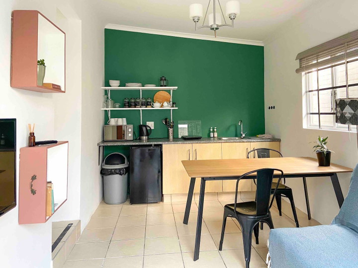 Salty Air In Durban Self Catering Flatlet - Durban