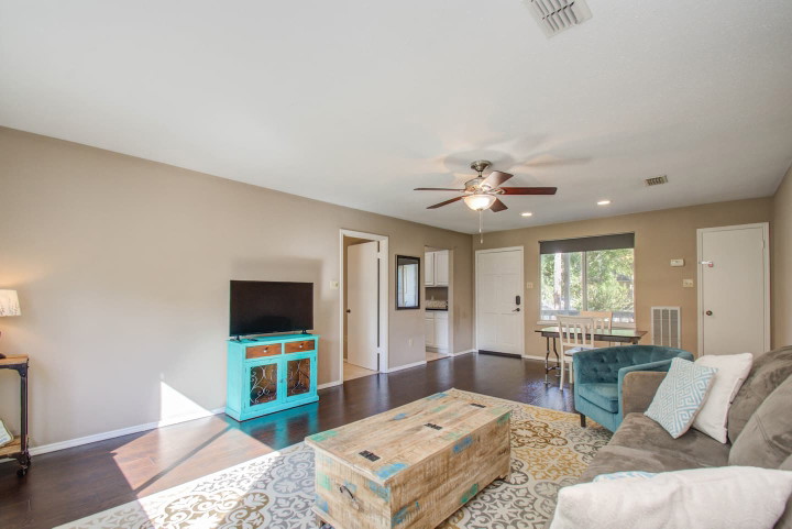 Private Apartment In Golf Community In Spring, Tx - The Woodlands, TX