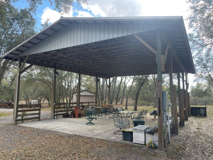 River Ranch Pole Barn / Rv Site. - Lake Wales, FL