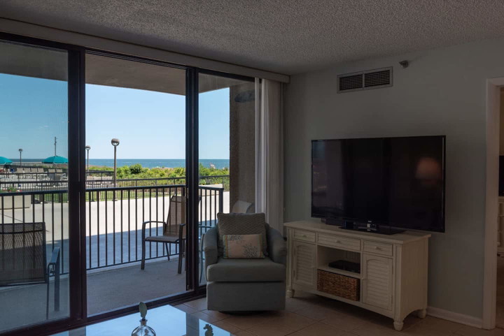 Bethany Beach 1st Floor Sea Colony Resort Condo. - Bethany Beach, DE