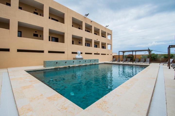 Roqueta 21, We Have Two Pools. We Invoice. - La Paz, Mexico