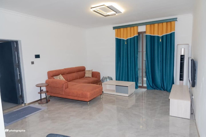 Bel Appartement De 110 M² Pour Vos Séjours - Conakry