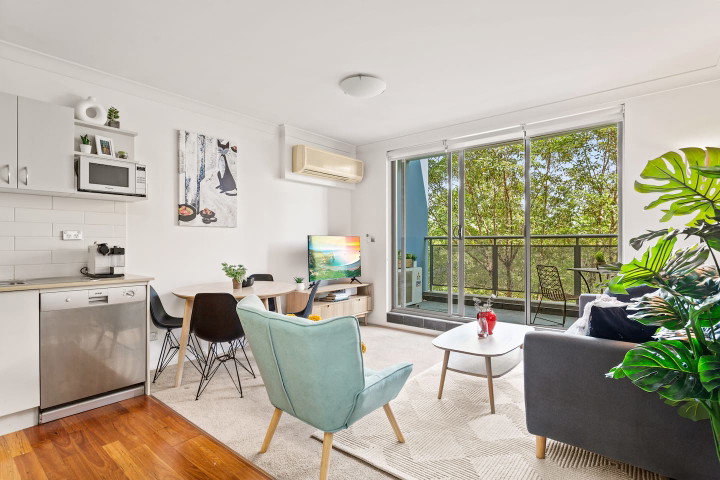 Bright. Stylish. Clean. 1br- Wifi - Pool - Gym - Surry Hills
