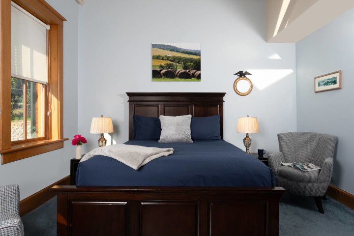 Riverboat Suites - Room 9 - Galena, IL