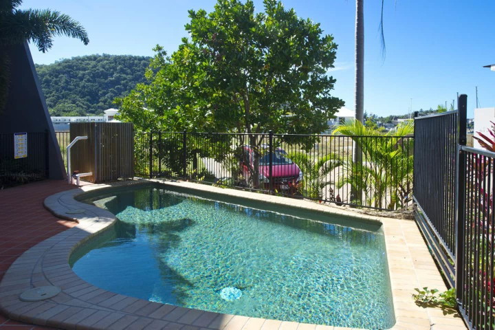 Magnetic Docks Townhouse 9 - Townsville