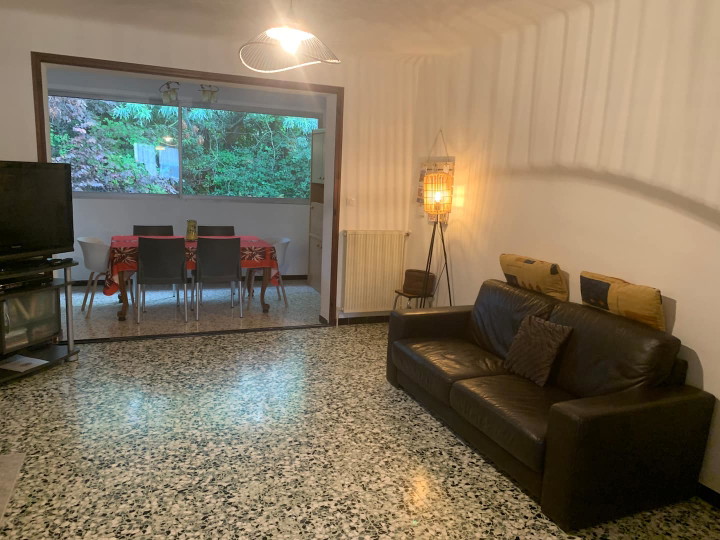 Haut De Maison Proche Centre-ville - Aubagne