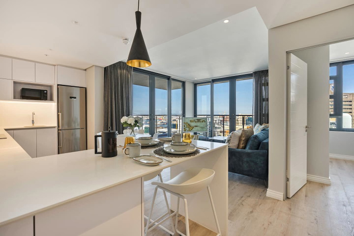 Panoramic Corner 1 Bed Apartment On 30th Floor - Camps Bay