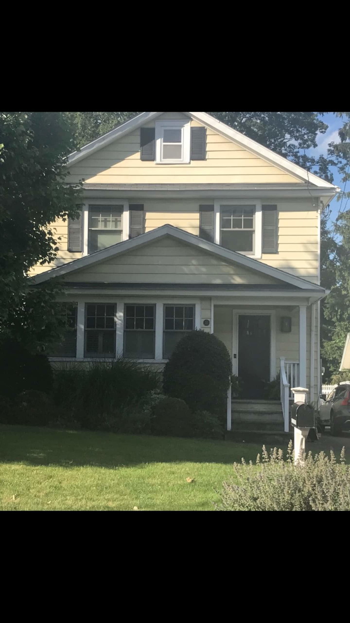 Summer House In Beach Community 45 Min From Nyc. - Greenwich, CT