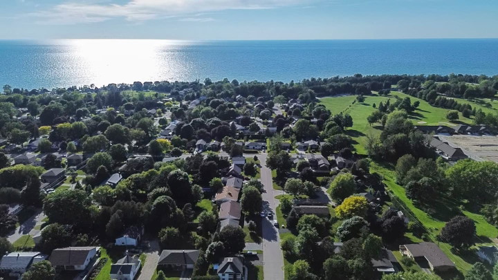 Peyton's Place (4+1) - Kincardine