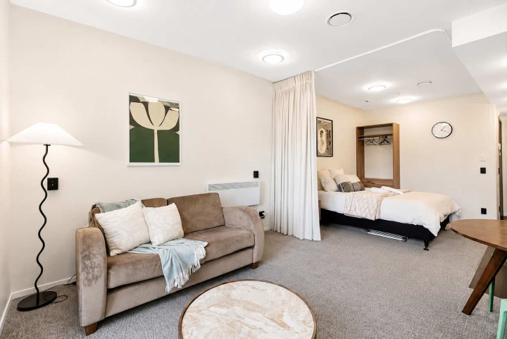 Mt. Victoria Studio | Bath + Full Kitchen - Wellington