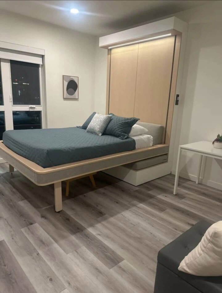 Hollywood Studio Apt - Hollywood, CA