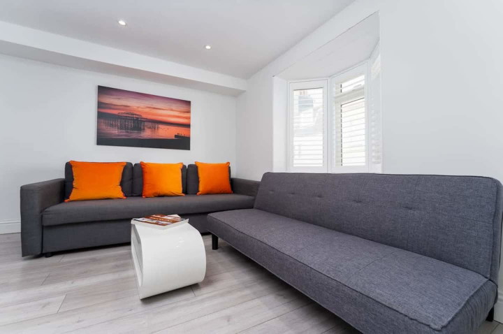 Central Modern 3 Bedroom Seaside Escape Sleeps 7 - Brighton