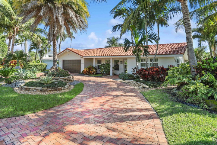 Luxurious Single-story Waterfront Pool Villa In Delray Beach! Vip Passes! - Delray Beach, FL