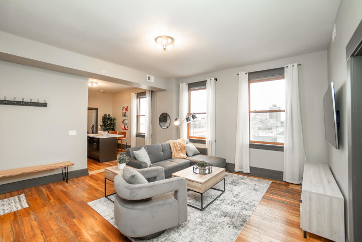 2 Bedroom 1 Bath- 3rd Level - Urban Lofts - Waterloo, IA