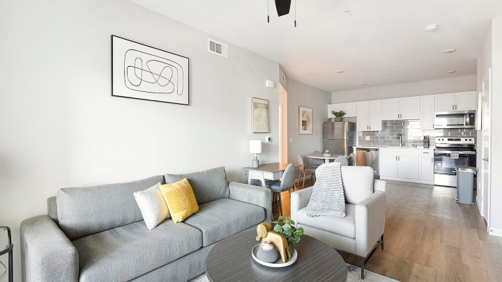 Landing | Stylish 2bd, Pool, Rooftop Lounge - Henderson, NV