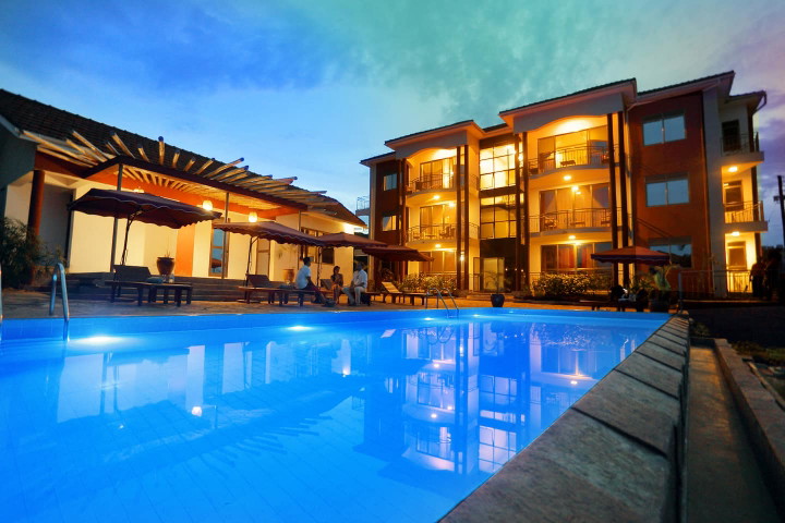 2 Bedroom Apartment- Pool & Garden View In Muyenga - Kampala