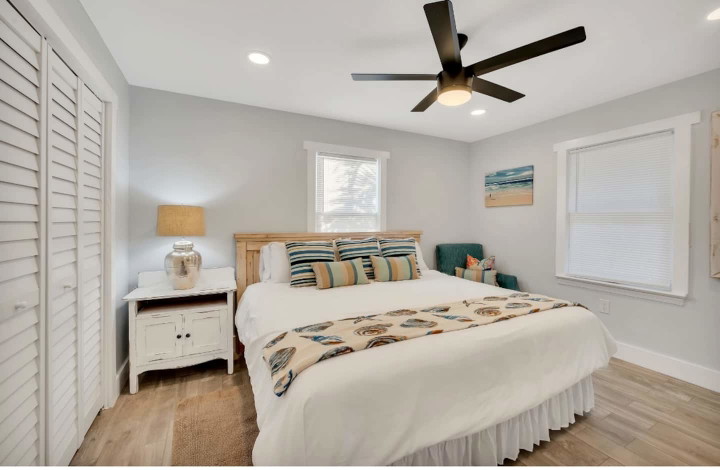 Blue Dolphin Villa Near Ami - Bradenton, FL