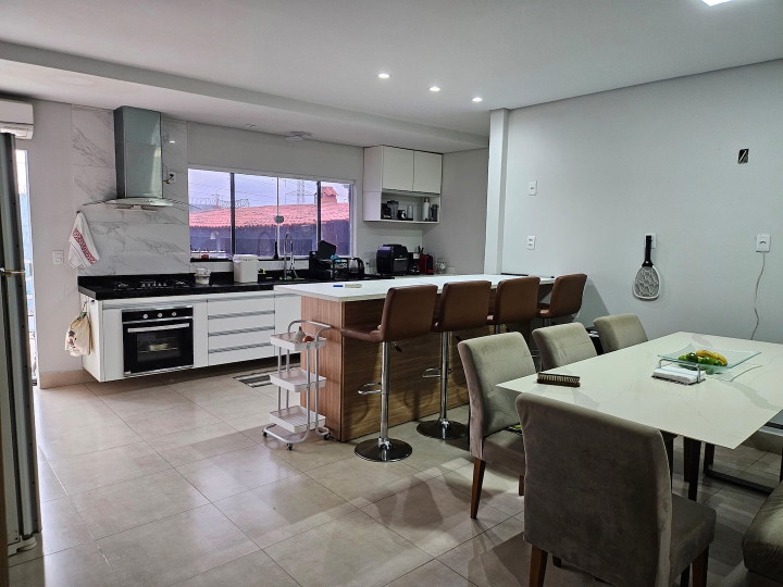 Casa Em Condominio Proximo Ao Shopping Estação - Cuiabá