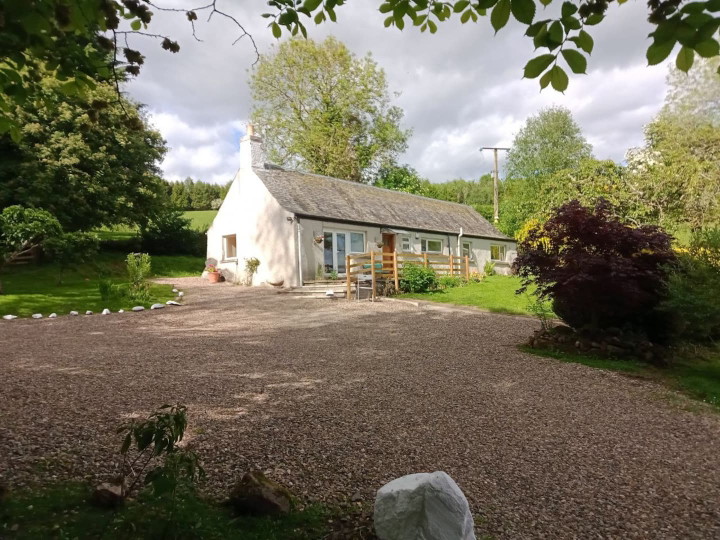 Cosy-secluded-getaway-stunning Loch View - Dunkeld, UK
