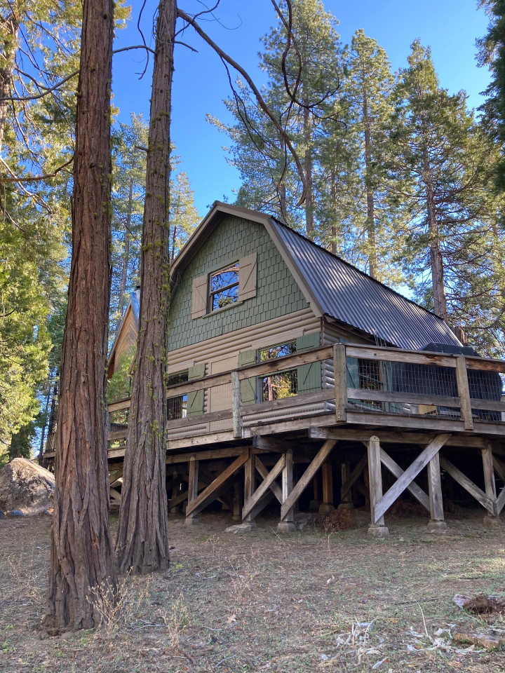 Rustic Family Cabin - Shaver Lake, CA