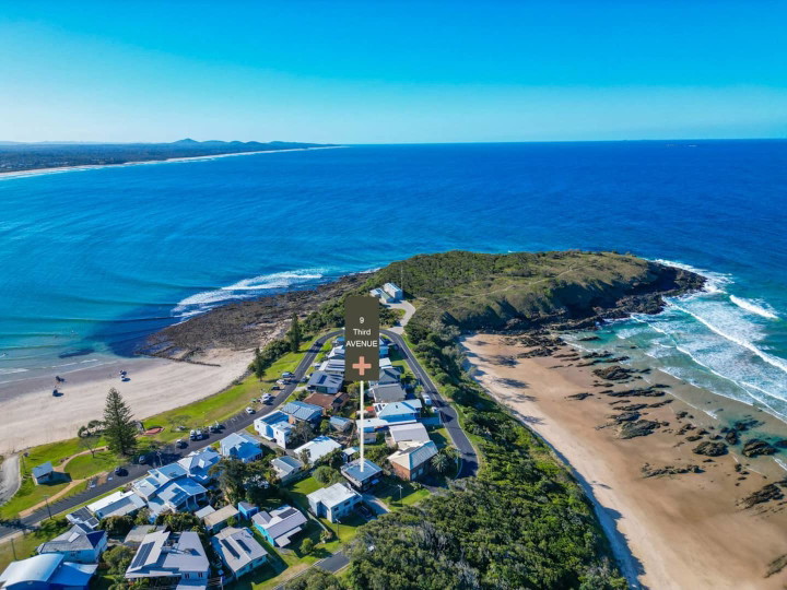 Escape To Your Dream Holiday At Bombora - Red Rock