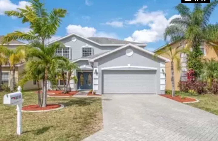 Regium Estates 1 - Beautiful Family Style Home - Fort Myers