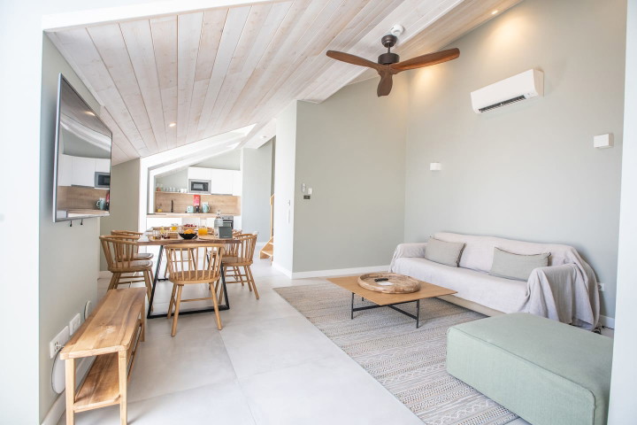 Une Chambre Avec Service Et Mezzanine - Piscine - District de Faro