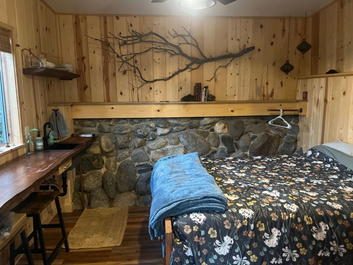 Skyline Guest Shack - Three Rivers, CA