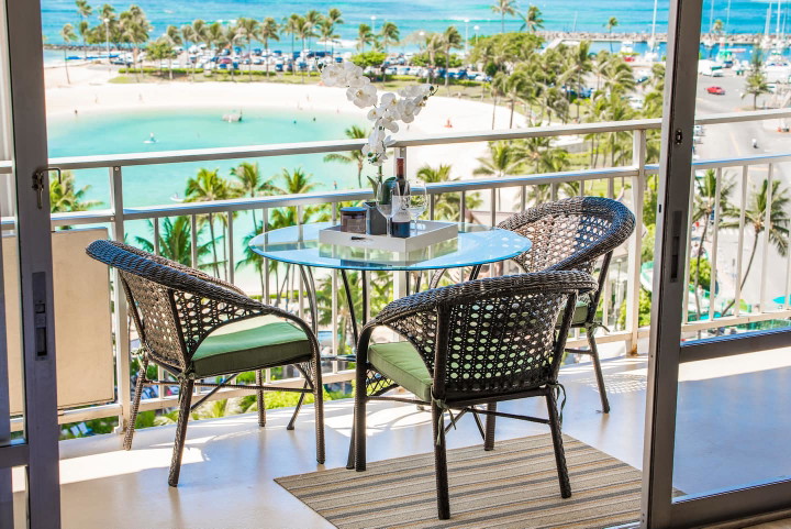 Ilikai Collection # 3. Luxury Condo & Beach Views! - Honolulu, HI