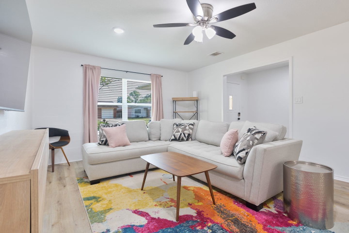 The Flamingo House - League City, TX