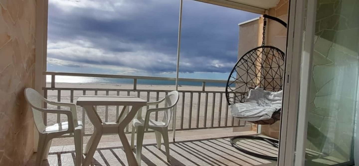 Pépite  Face Mer  Balcon Sur Plage, Clim & Wifi - Port-la-Nouvelle
