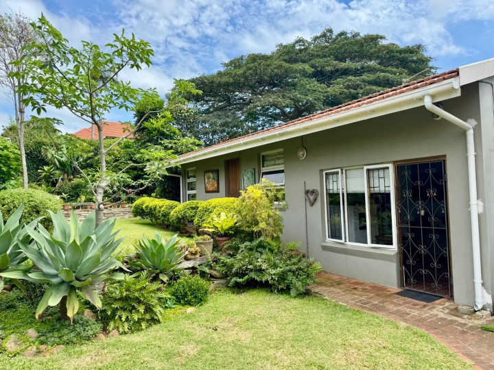 Spacious Garden Cottage - Durban
