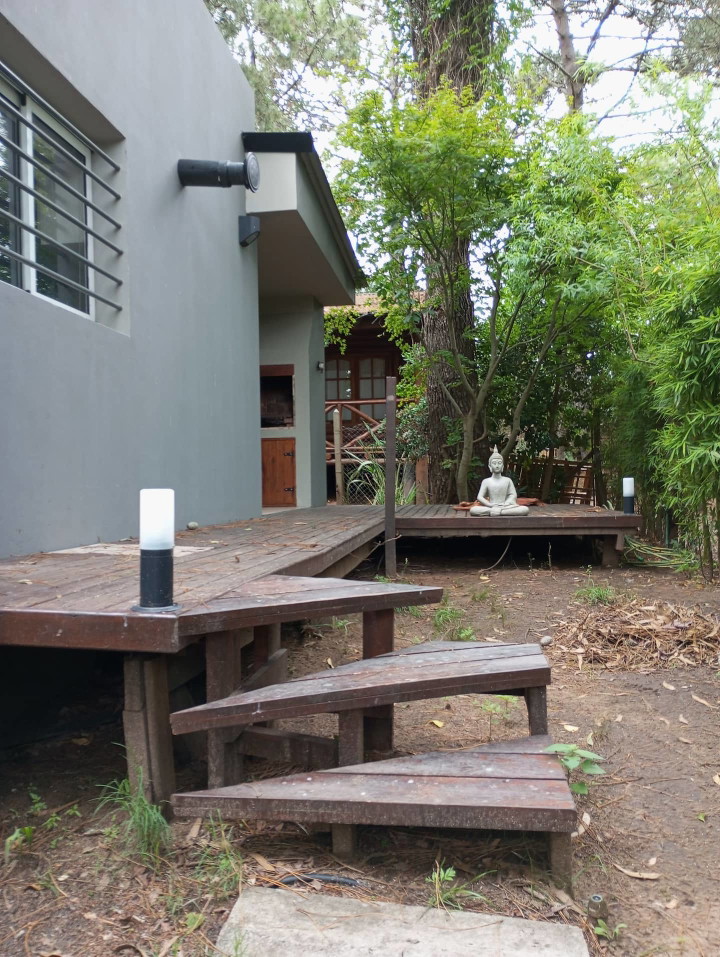 Casa En El Bosque - Villa Gesell