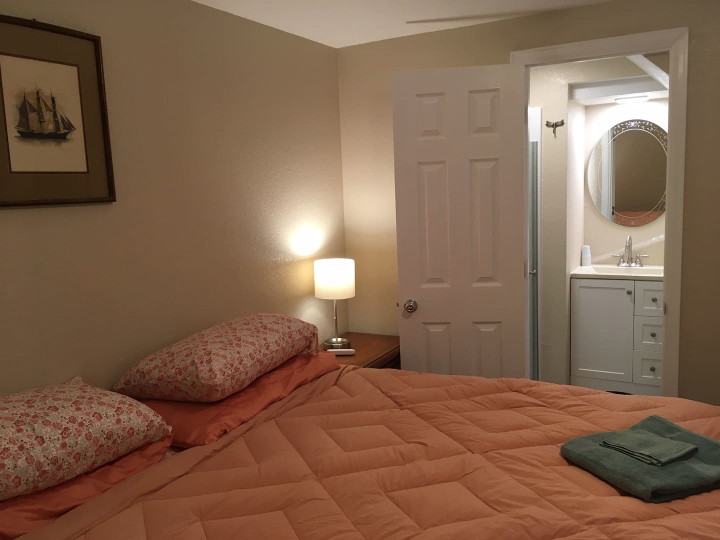 3 Bedroom 2 Bath Suite With Kitchen, Laundry, Wifi - Thornton, CO