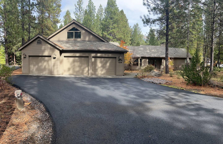 Big, Beautiful Golf Home, On The Golf Course - Sisters, OR