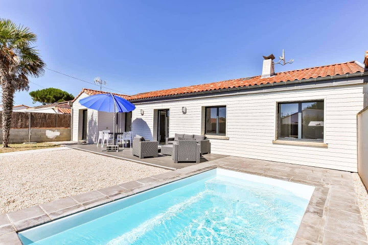 Villa In Saint-jean-de-monts With Swimming Pool - Saint-Hilaire-de-Riez
