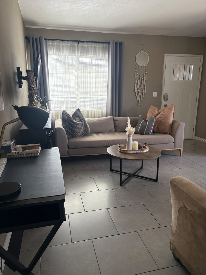 Entire Small House (Not A Guest House) - Fontana, CA