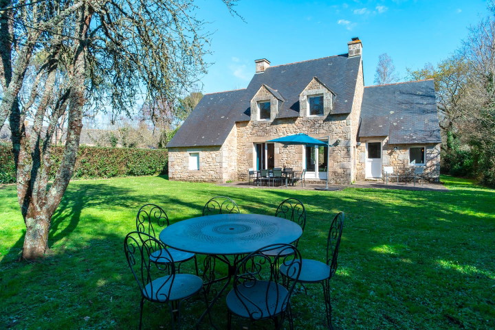 Kerlavarec - Belle Maison Avec Grand Jardin - Auray