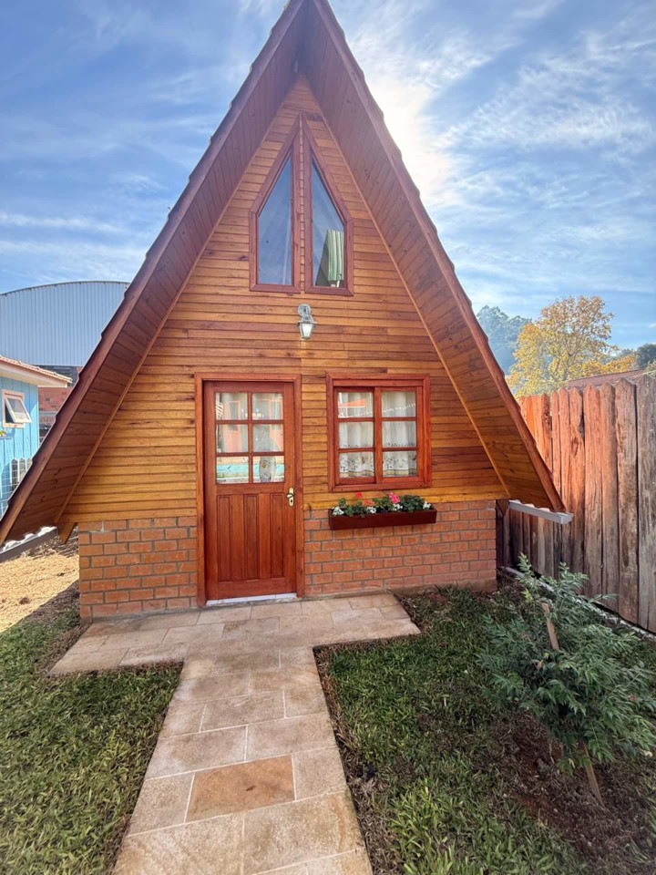 [Charming Chalet] With Pool In Bento Gonçalves - Garibaldi