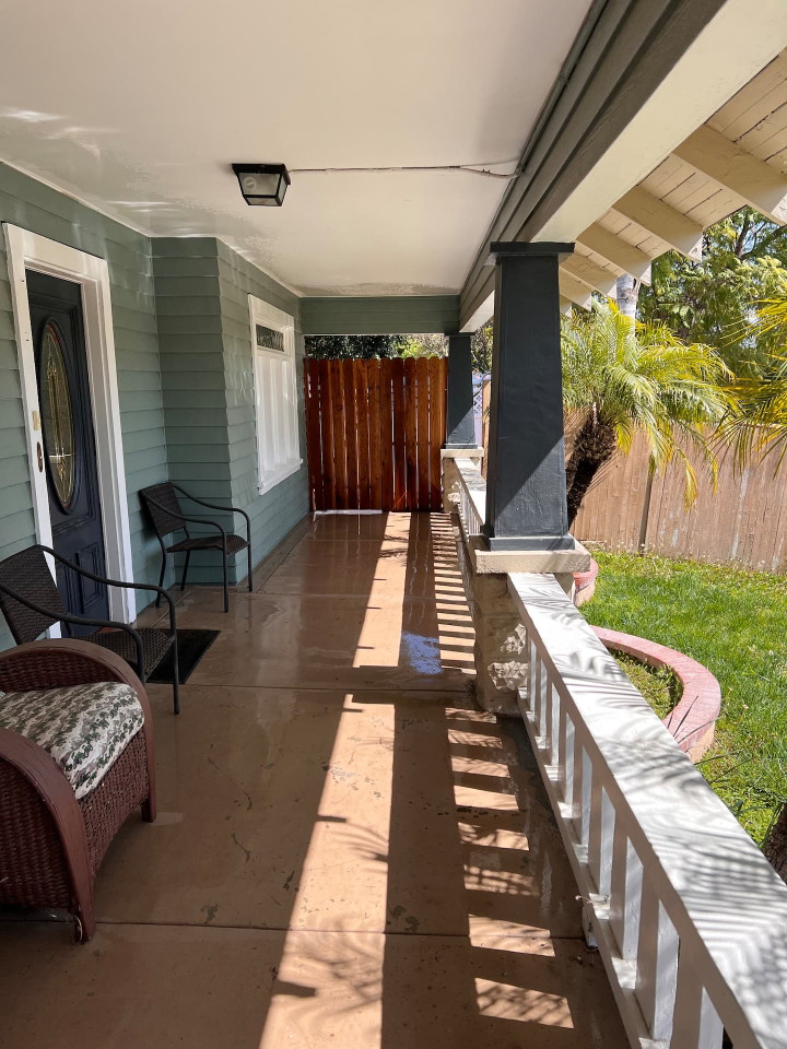 Independent Studio Across The Street From Rcc - Jurupa Valley, CA