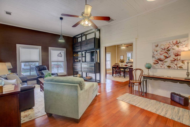 Charming Southern Bungalow Convenient To Savannah - Pooler, GA