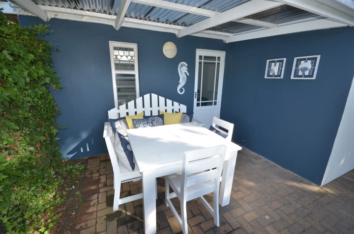 Ocean Rhythm Hermanus Cottage Close To Cliff Paths - Hermanus