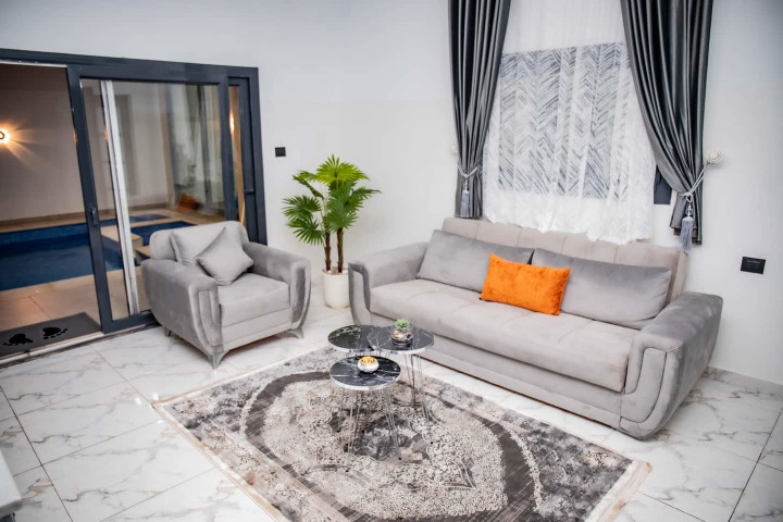 استراحة إلينوي(Illinois Residence) - Libya